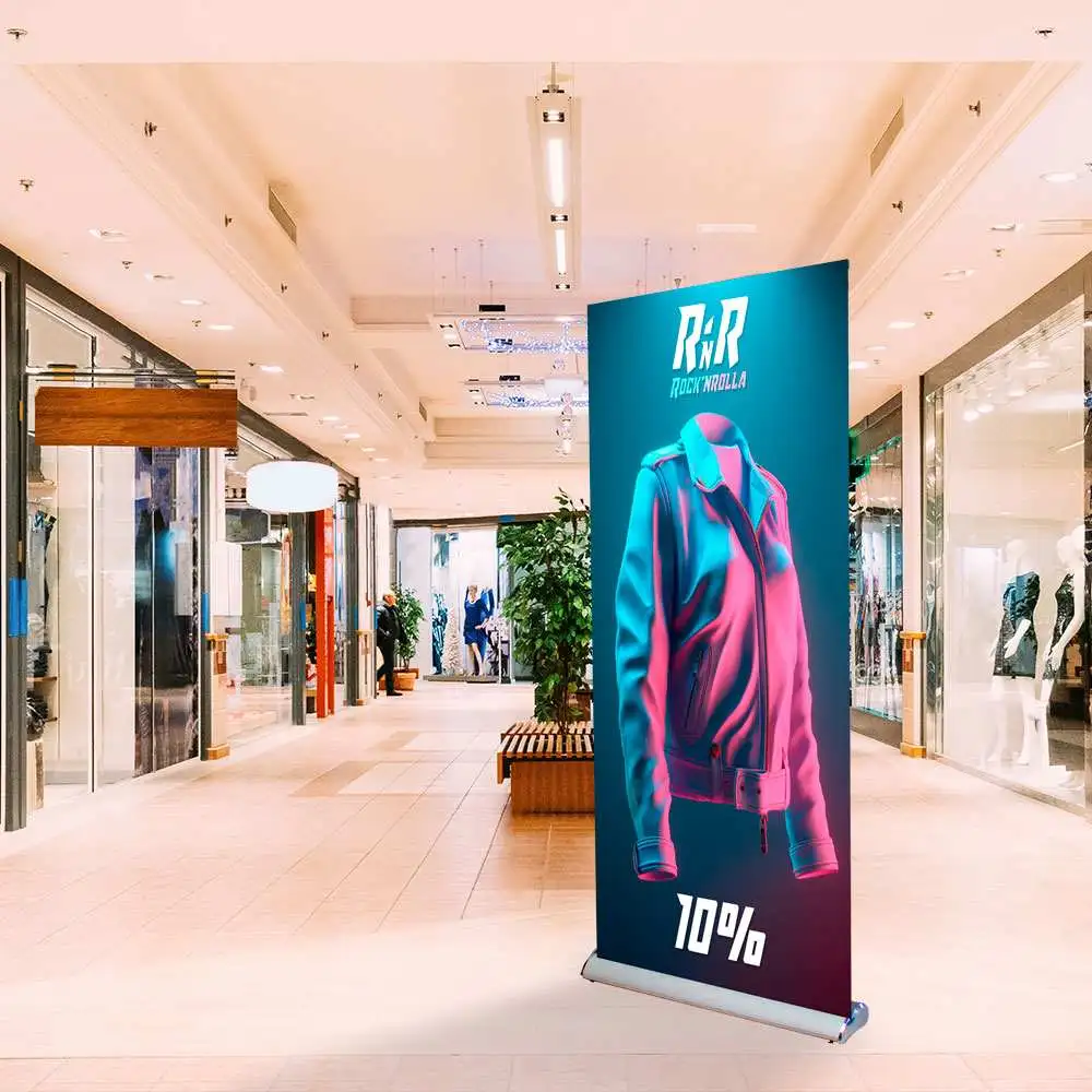 Display modelo RU20-1 enrollable sencillo color plata