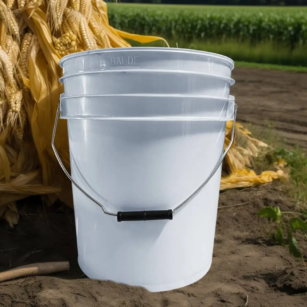 Cubeta De Plástico Blanca Azulosa Virgen Sin Tapa Con Asa Metálica ...